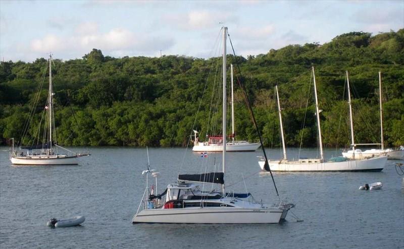 DOUBLE EXPOSURE - Vesseljoin