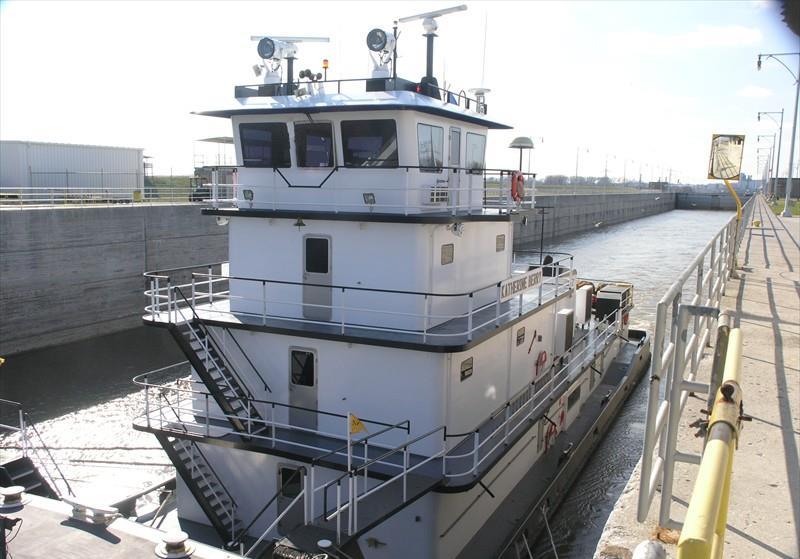 KATHERINE BERRY - Vesseljoin