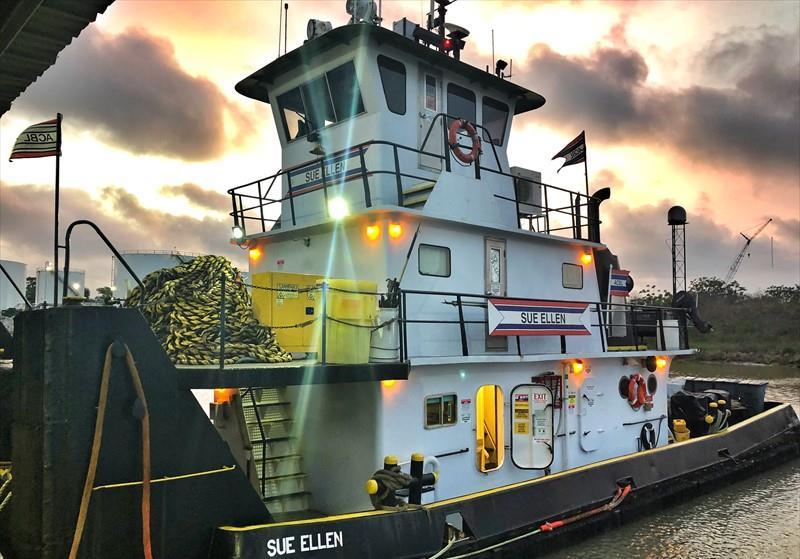 SUE ELLEN - Vesseljoin