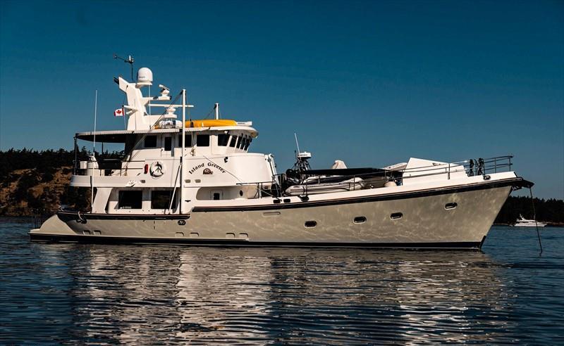 ISLAND GREETER - Vesseljoin