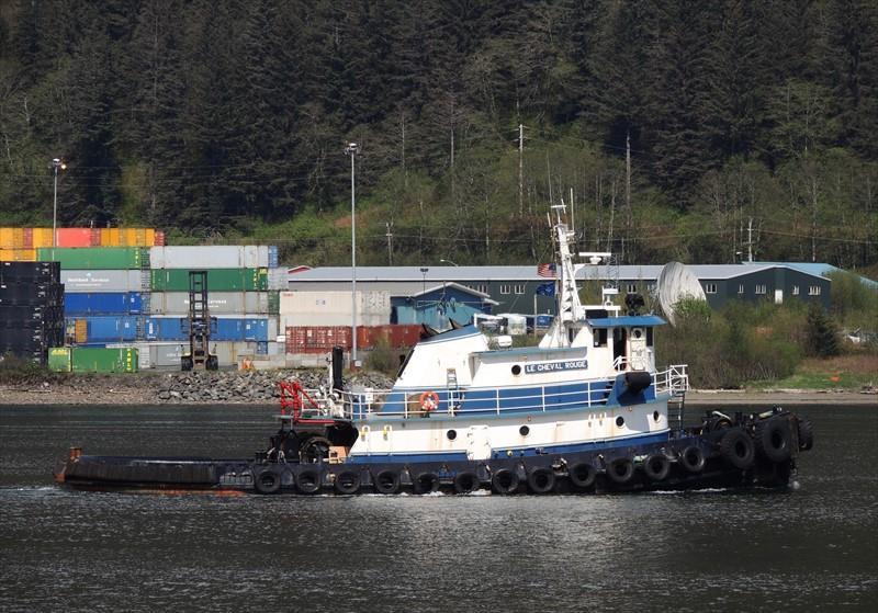 LE CHEVAL ROUGE - Vesseljoin