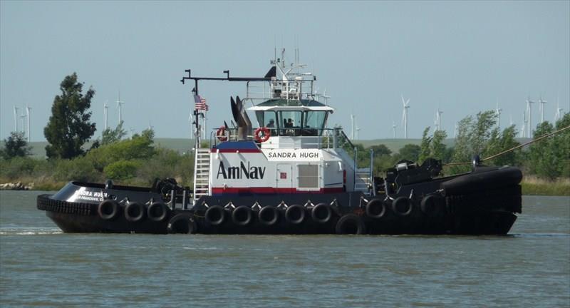 SANDRA HUGH - Vesseljoin