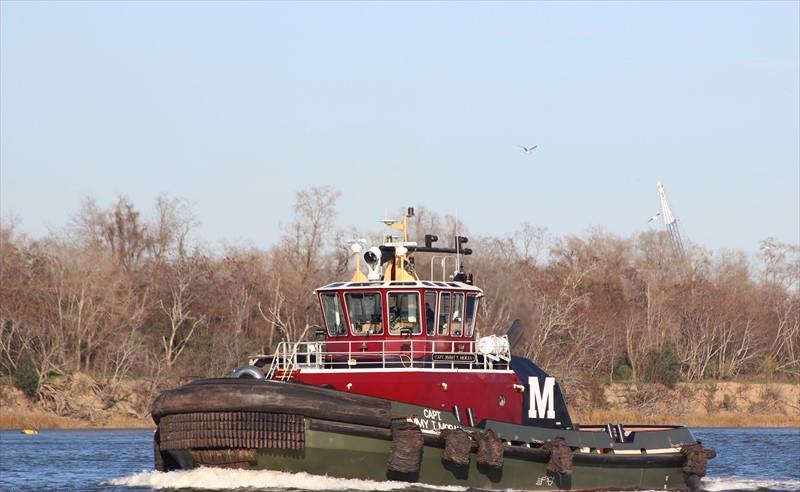 CAPT.JIMMY T.MORAN - Vesseljoin