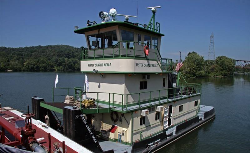 MISTER CHARLIE NEALE - Vesseljoin