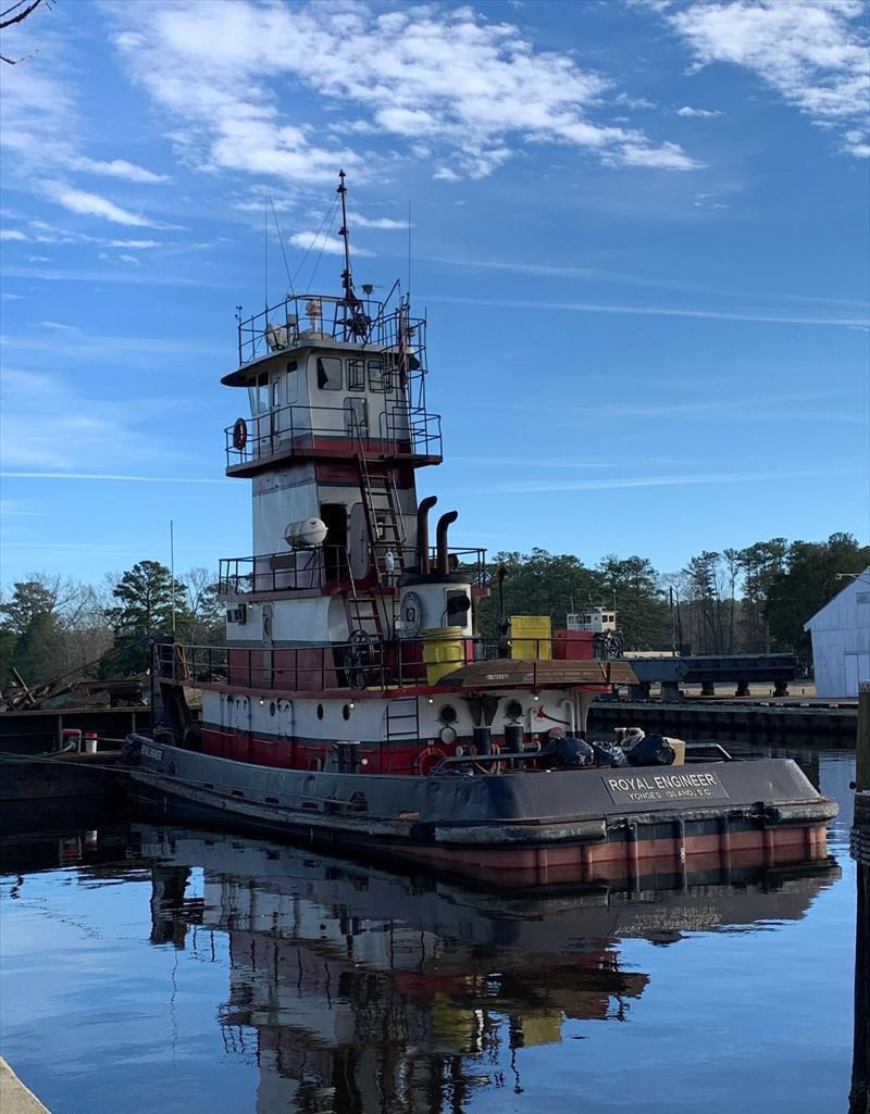 ROYAL ENGINEER - Vesseljoin