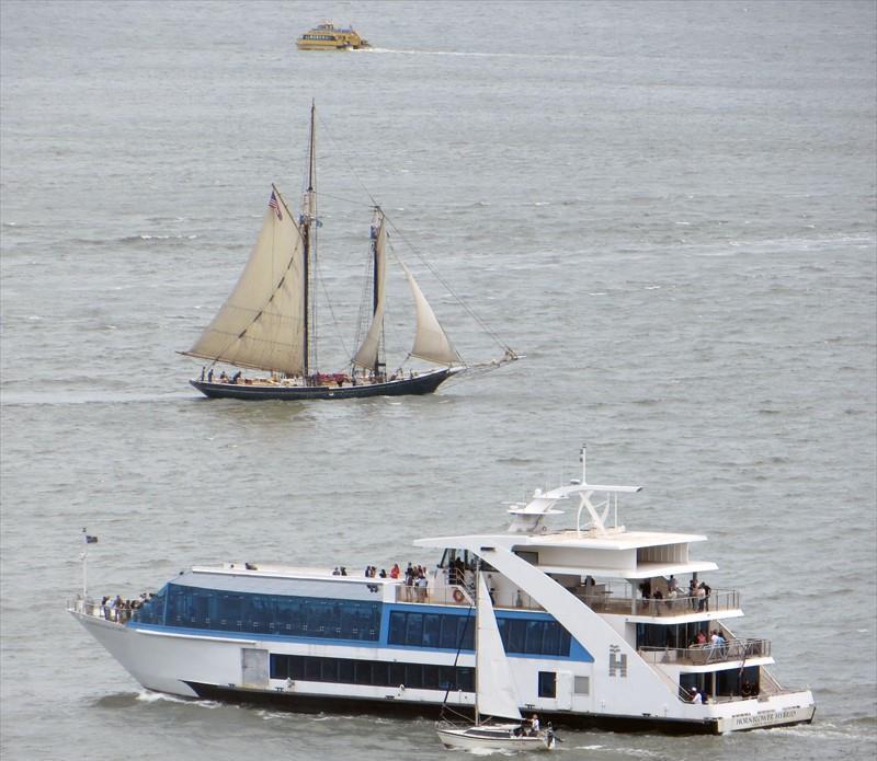 HORNBLOWER HYBRID - Vesseljoin