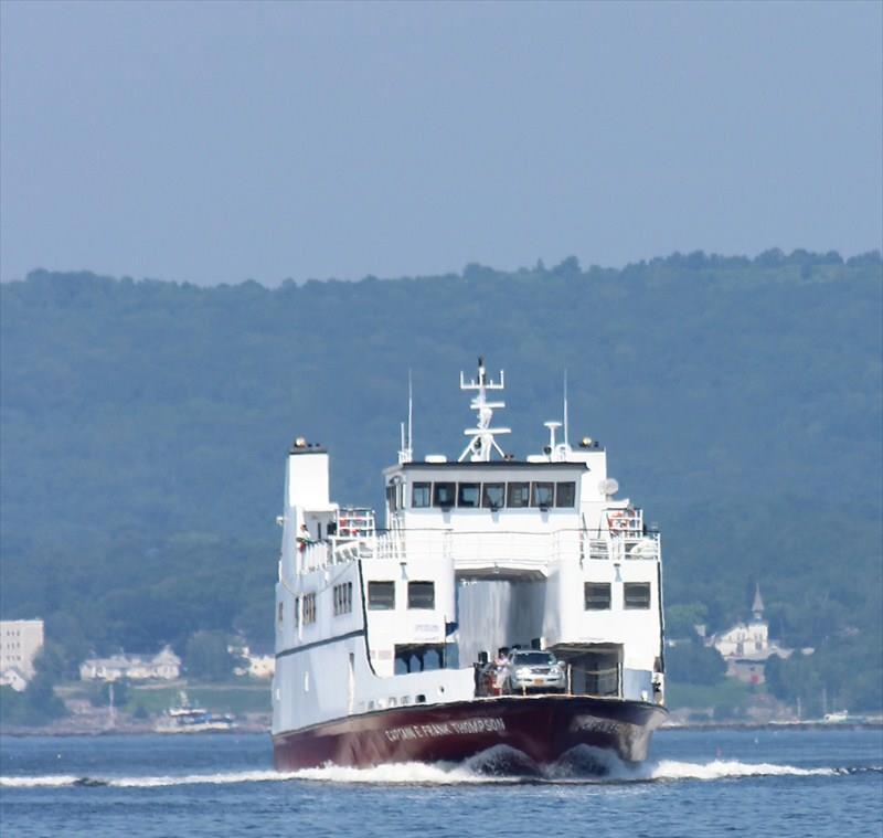 CAPT.E.FRANK THOMPSON - Vesseljoin