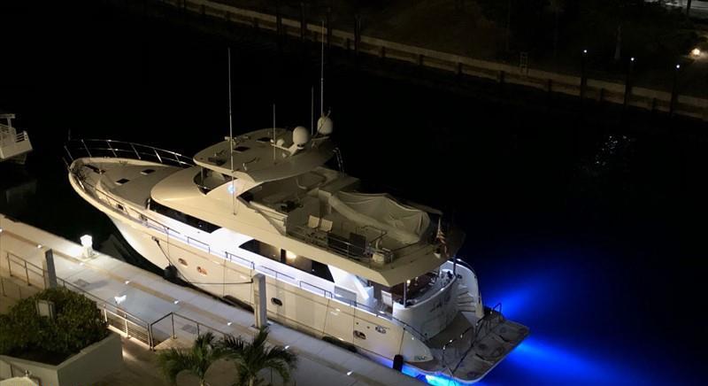 LADY GIGI - Vesseljoin