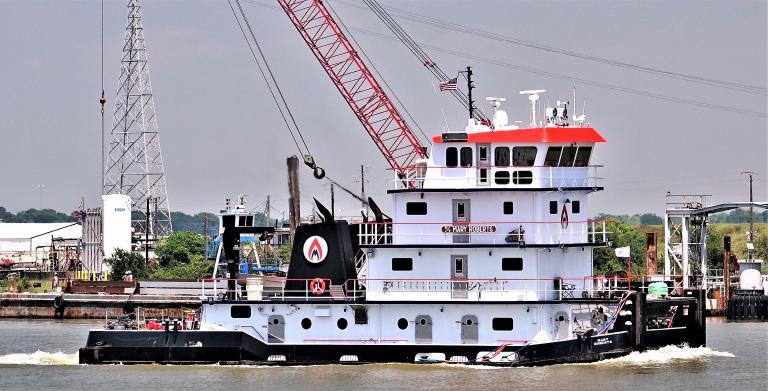 MARY ROBERTS - Vesseljoin