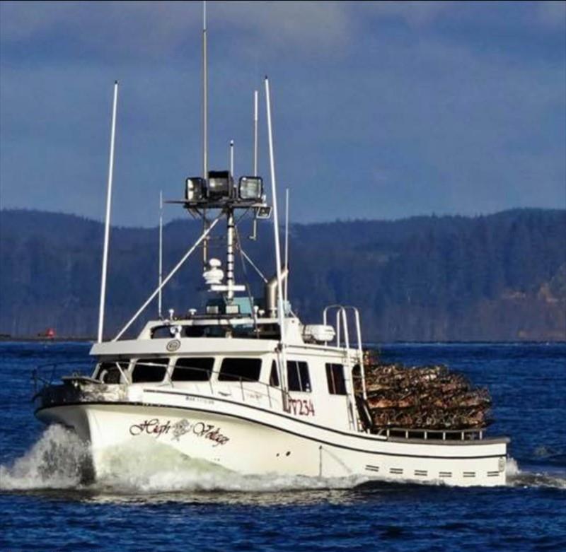 HIGH VOLTAGE - Vesseljoin