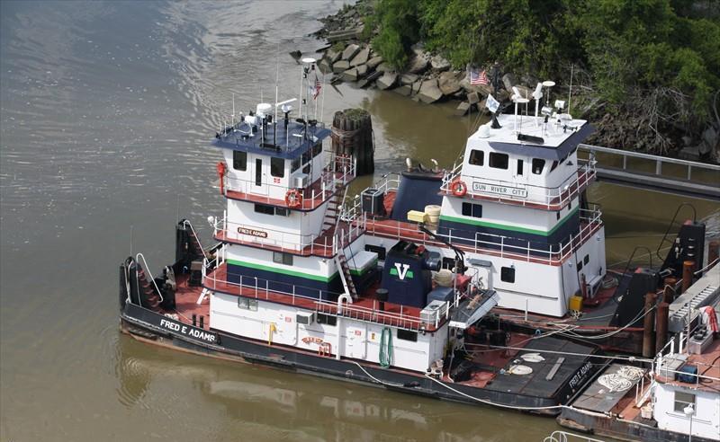 TUGFRED E ADAMS - Vesseljoin