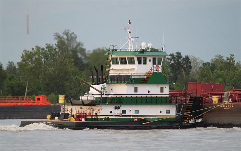 THREE RIVERS - Vesseljoin