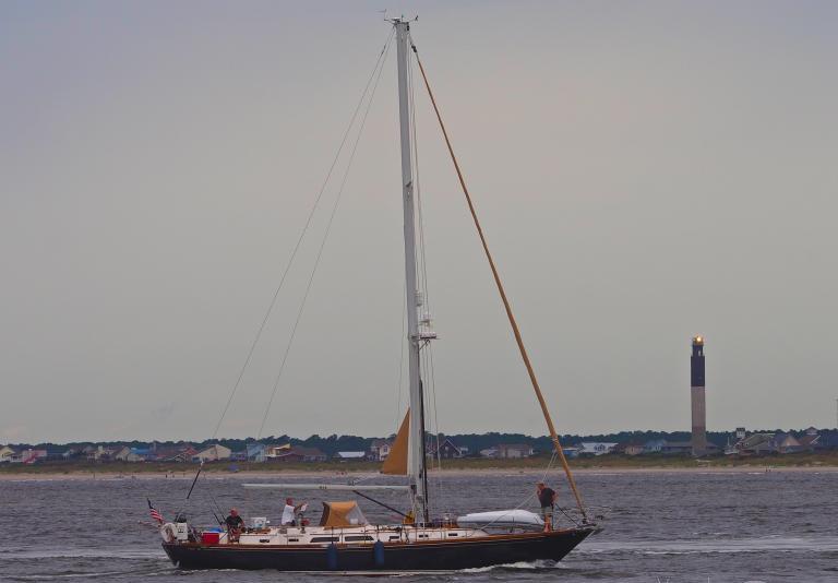 DANCING BEAR III - Vesseljoin