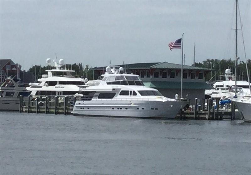 LADY BULL - Vesseljoin