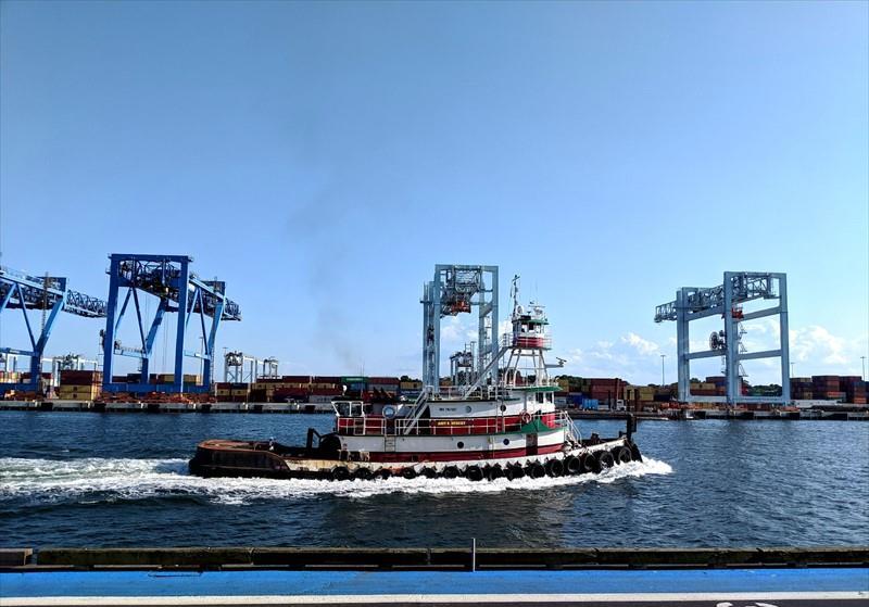 AMY E.HEBERT - Vesseljoin