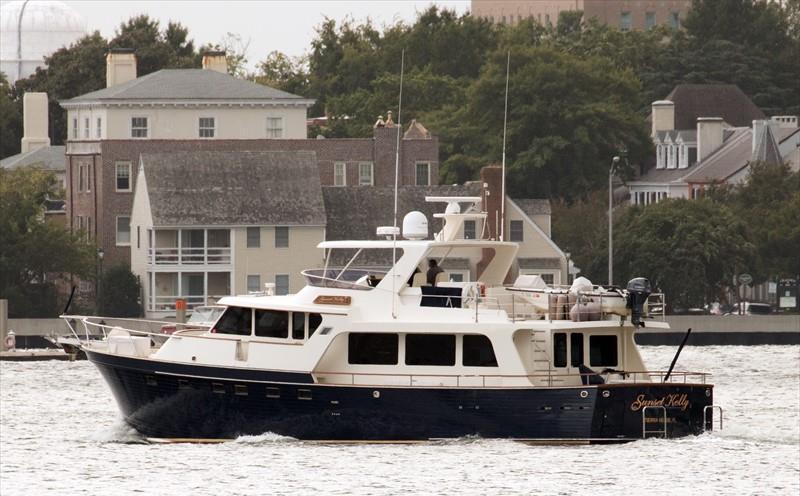 SUNSET KELLY - Vesseljoin