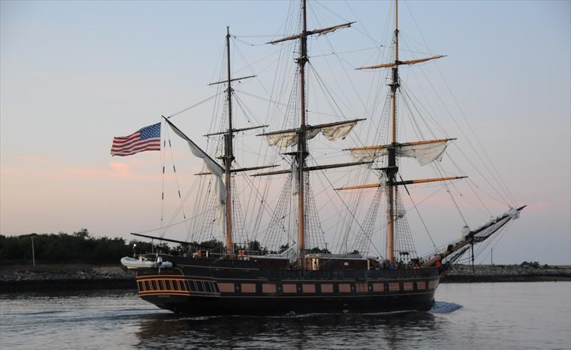 OLIVER HAZARD PERRY - Vesseljoin
