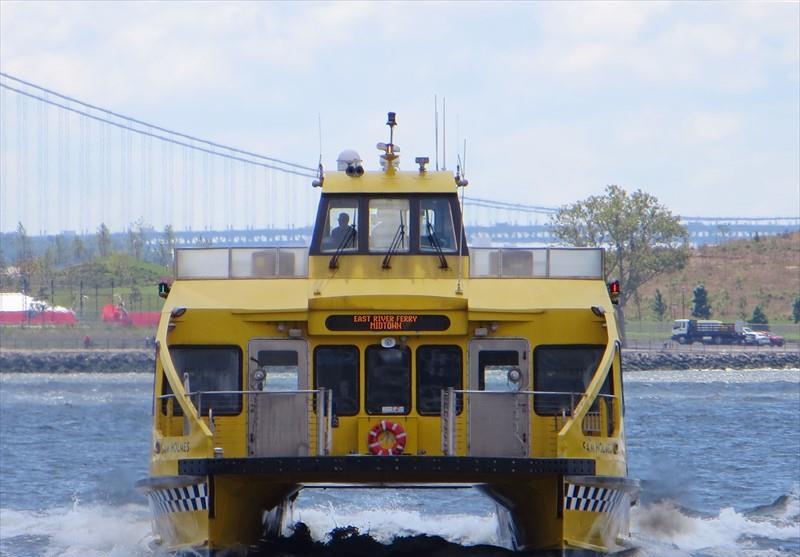 SAM HOLMES - Vesseljoin