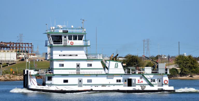 RAY CHIEF TONEY - Vesseljoin