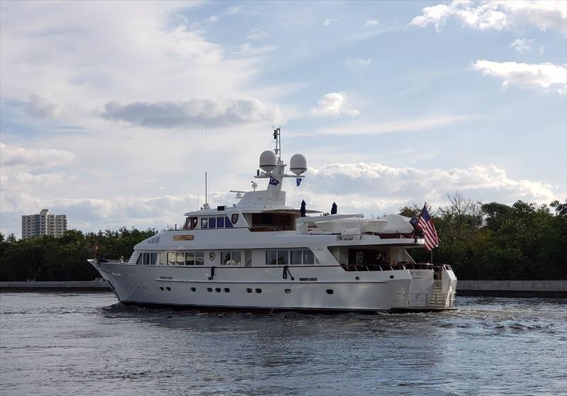 LADY VICTORIA - Vesseljoin