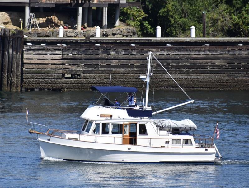 SLOW DANCER - Vesseljoin