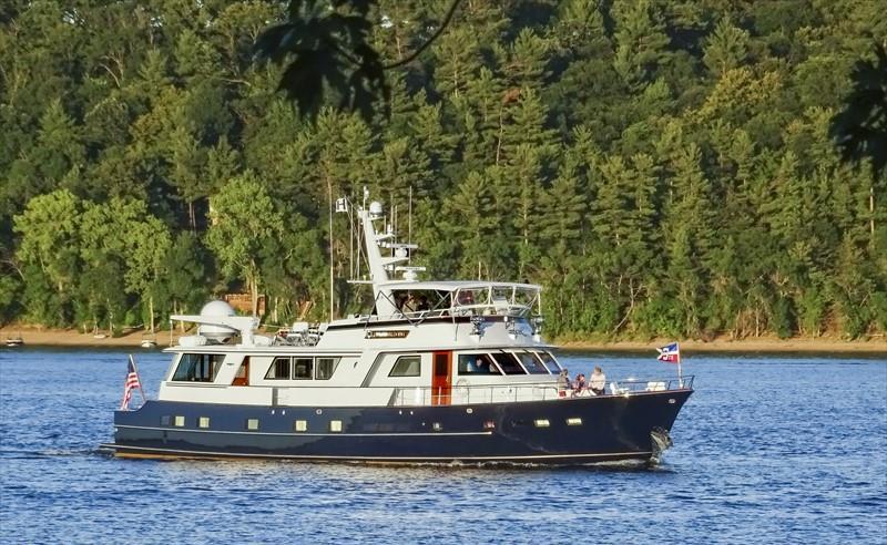 SUMMER SONG - Vesseljoin