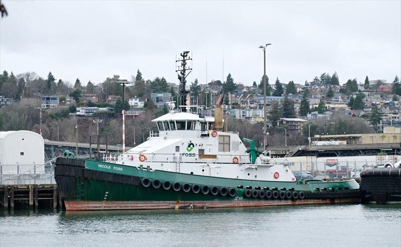 NICOLE FOSS - Vesseljoin