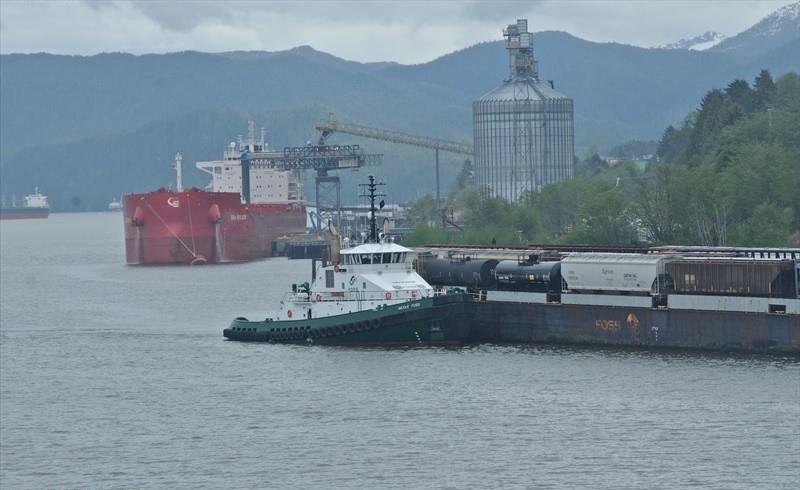 NICOLE FOSS - Vesseljoin