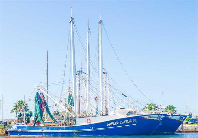 JIMMY CHARLIE JR - Vesseljoin