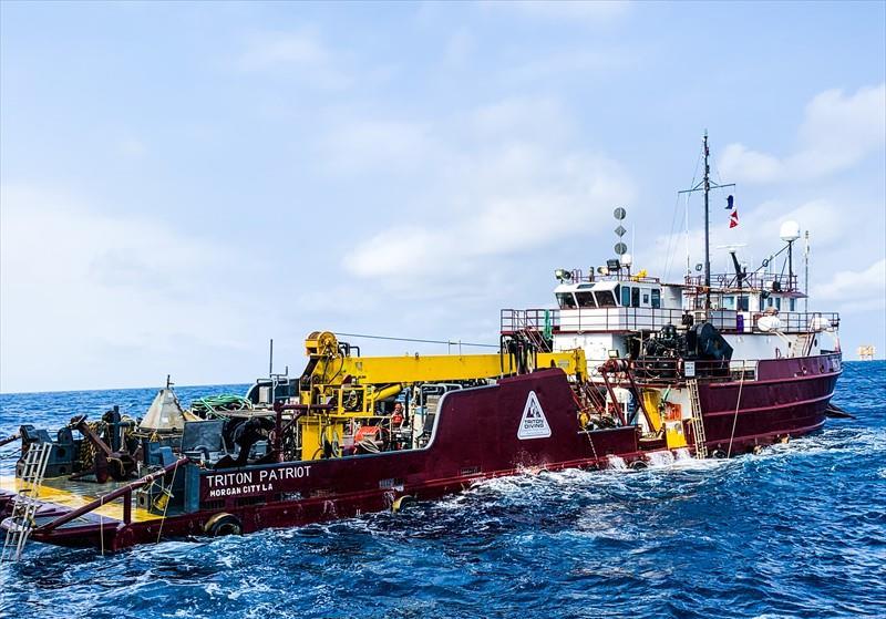 TRITON PATRIOT - Vesseljoin