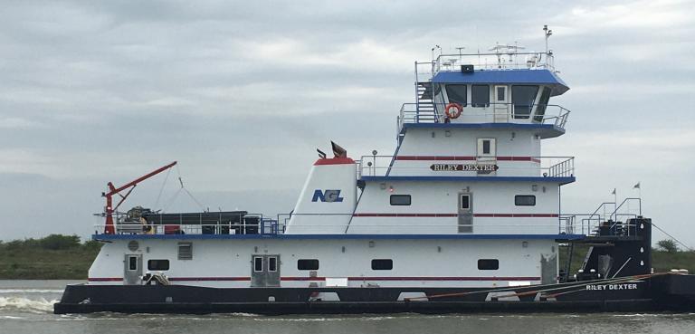 RILEY DEXTER - Vesseljoin