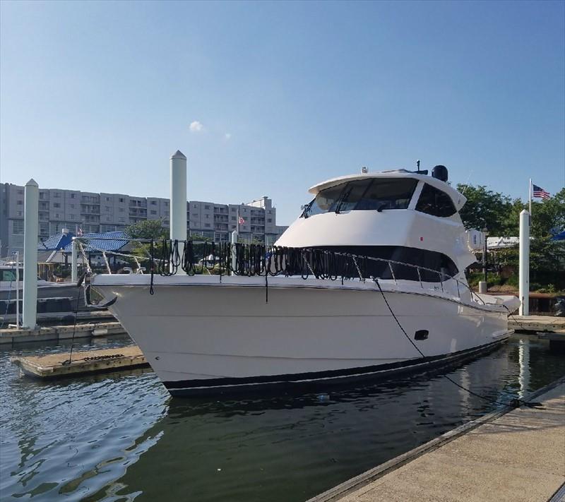 STEPPING STONE - Vesseljoin