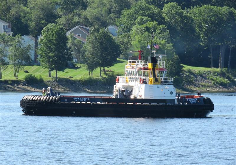 FOURNIER BOYS - Vesseljoin