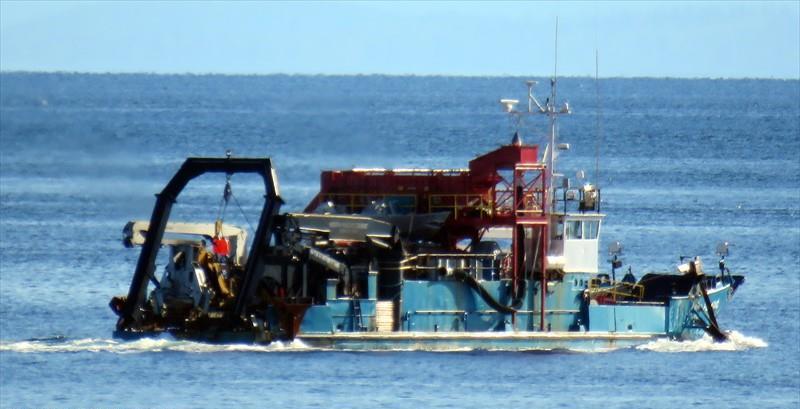 KELLY MAE - Vesseljoin