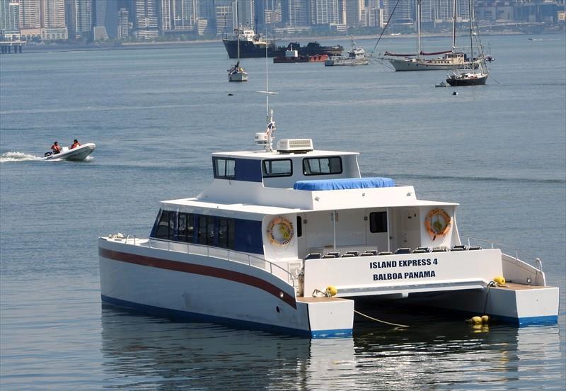 ISLAND EXPRESS - Vesseljoin