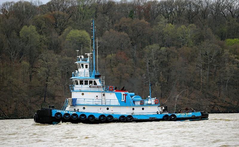 CAPTAIN DANN - Vesseljoin