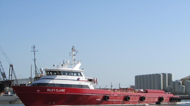 RILEY CLAIRE - Vesseljoin