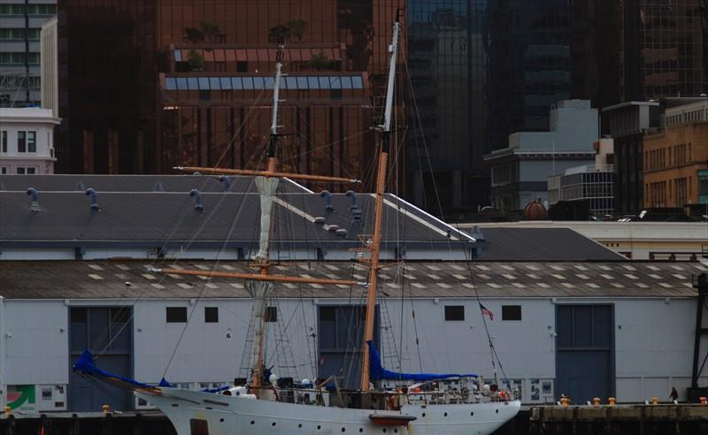 ROBERT C.SEAMANS - Vesseljoin