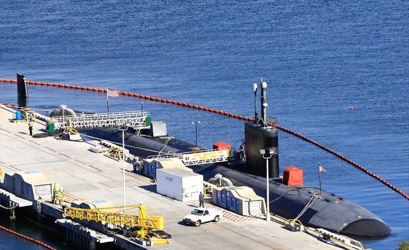 US NAVY SUBMARINE - Vesseljoin