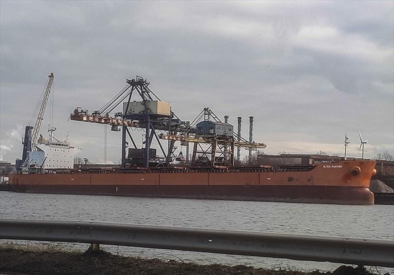 ULTRA PANTHER - Vesseljoin