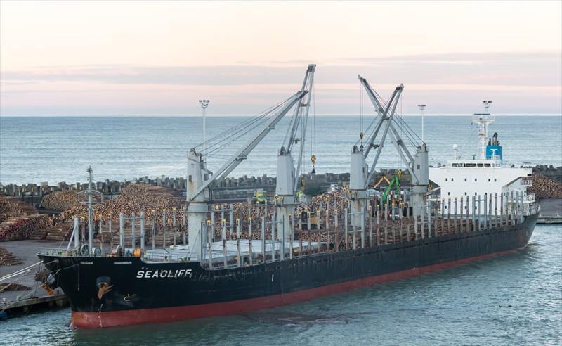 LUCKY RIVER - Vesseljoin