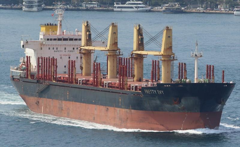 PRETTY IVY - Vesseljoin