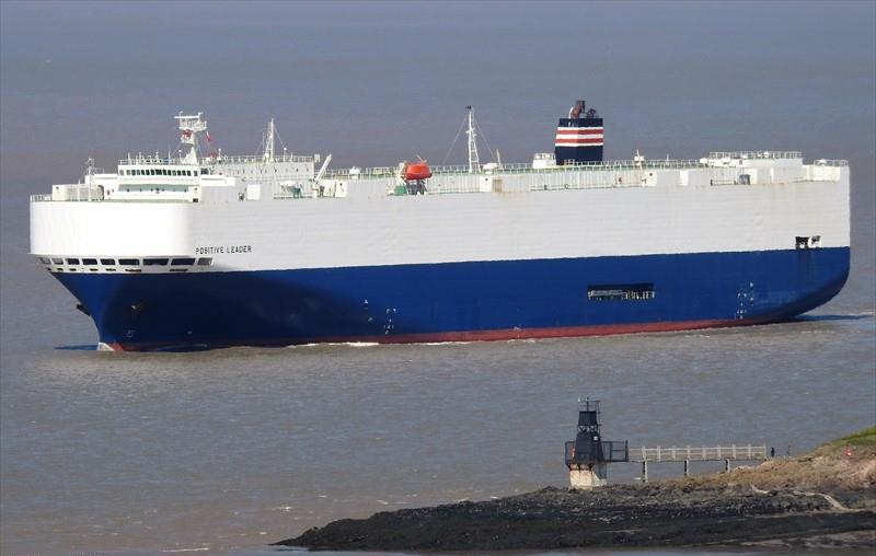 POSITIVE LEADER - Vesseljoin