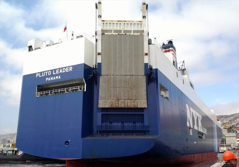 PLUTO LEADER - Vesseljoin