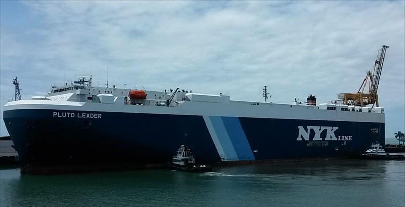 PLUTO LEADER - Vesseljoin