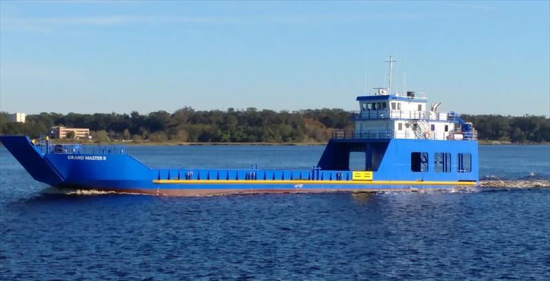 GRAND MASTER II - Vesseljoin