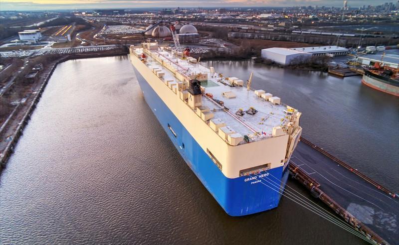 GRAND HERO - Vesseljoin