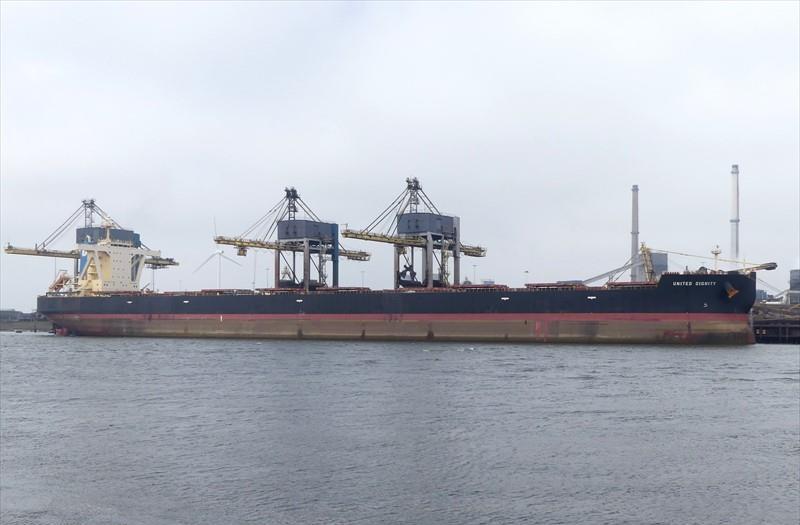 UNITED DIGNITY - Vesseljoin