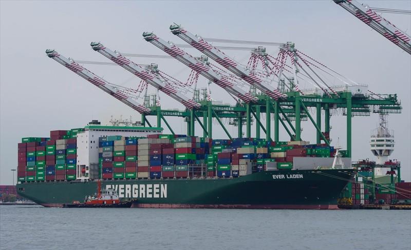 EVER LADEN - Vesseljoin