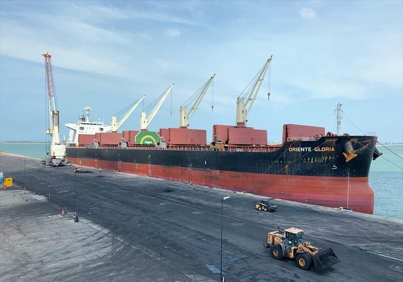 ORIENTE GLORIA - Vesseljoin